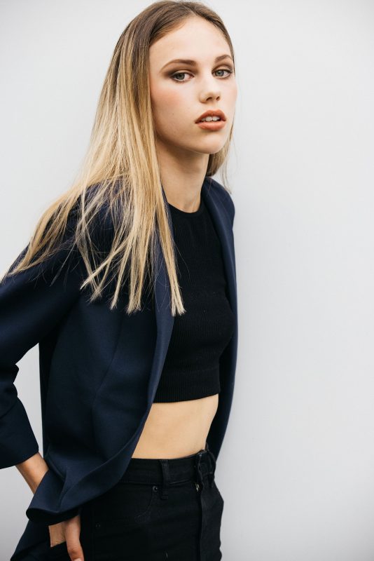 Portfolio Model Agency | Nina