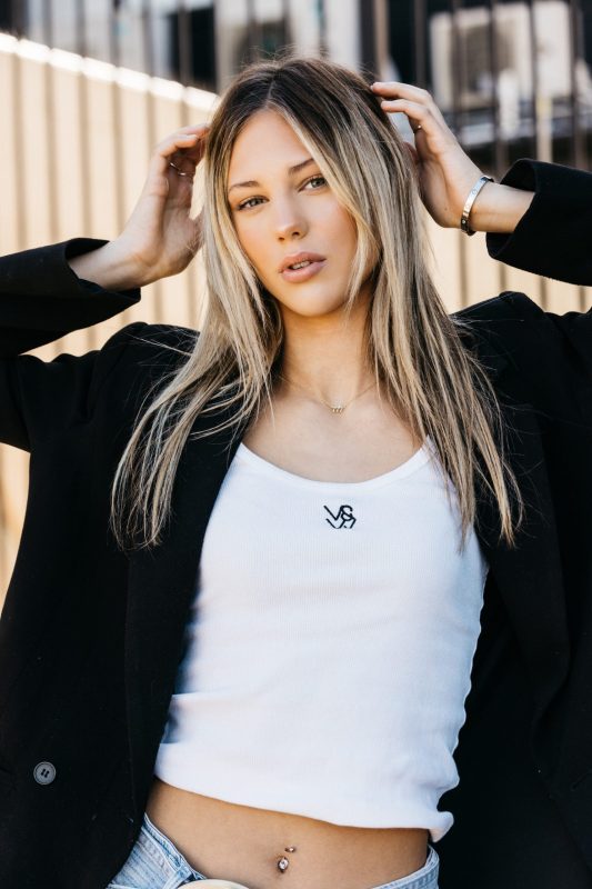 Portfolio Model Agency | Nina