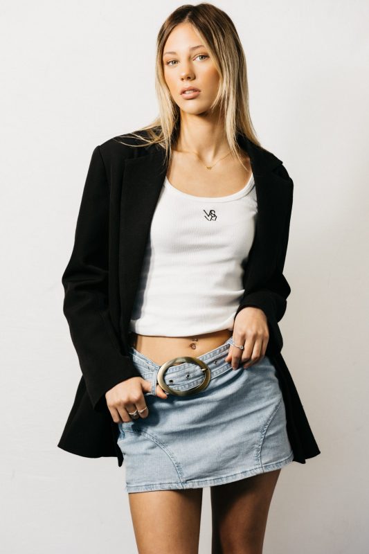Portfolio Model Agency | Nina